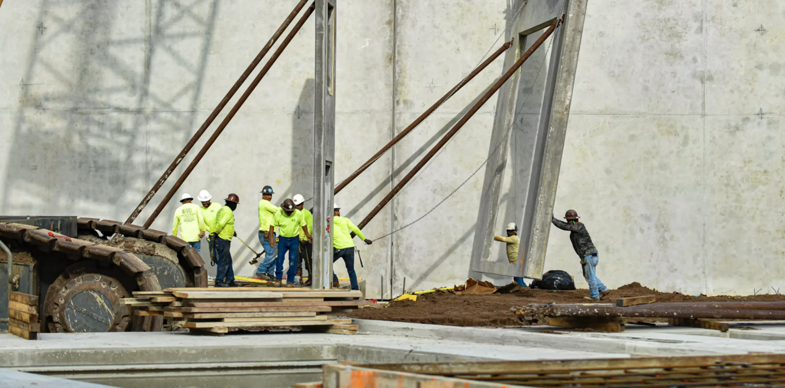 ATLAS Characteristics - Atlas Building Company